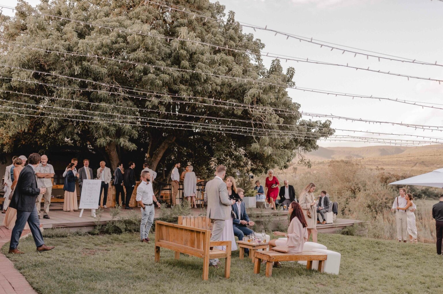 Luke & Jendi's Autumn Union at the Nightjar | De Uijlenes