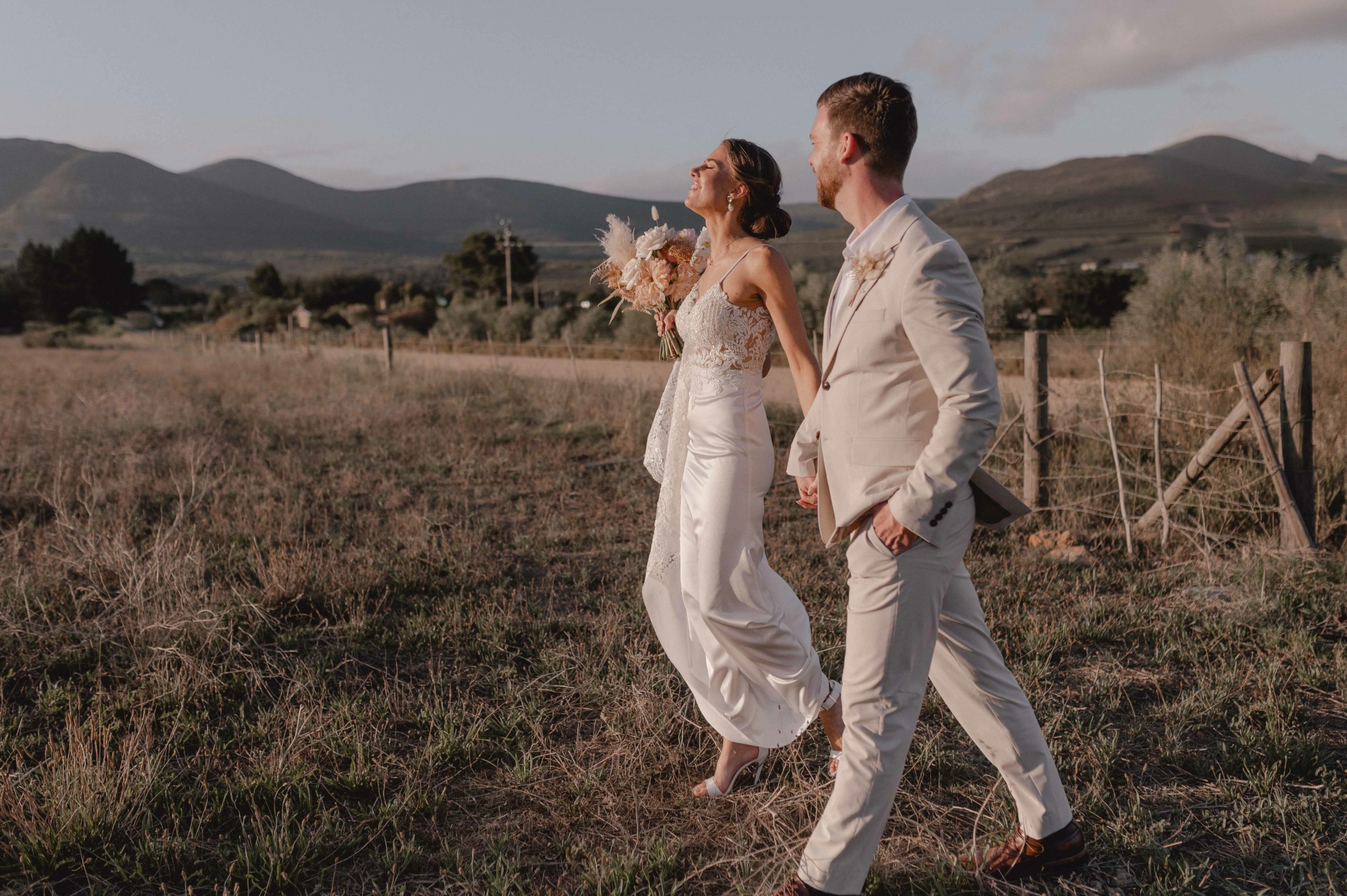 Luke & Jendi's Autumn Union at the Nightjar | De Uijlenes